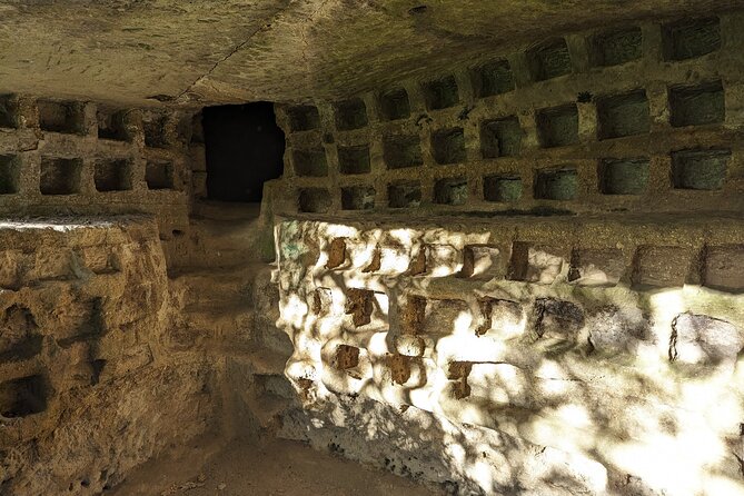 Tomb Hunting and Trekking Adventure in Sovana - Booking Information