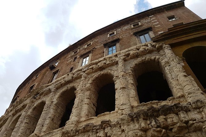 Trastevere and Rome Jewish Ghetto Small Group Walking Tour - Knowledgeable Guides and Engaging Storytelling