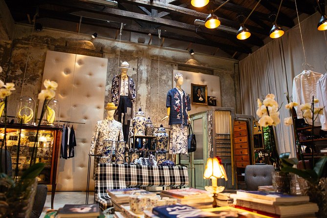 Treasures of Milan: Fashion and Design Private Tour - Knowledgeable Guides and Their Expertise