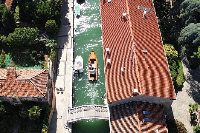 Venice Lagoon Tour With Historic Venetian Boat - Pricing and Cancellation Policy