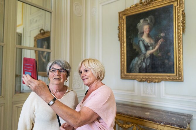 Versailles Marie Antoinette Afternoon Guided Tour With Petit Trianon & Hamlet - Important Notes and Considerations