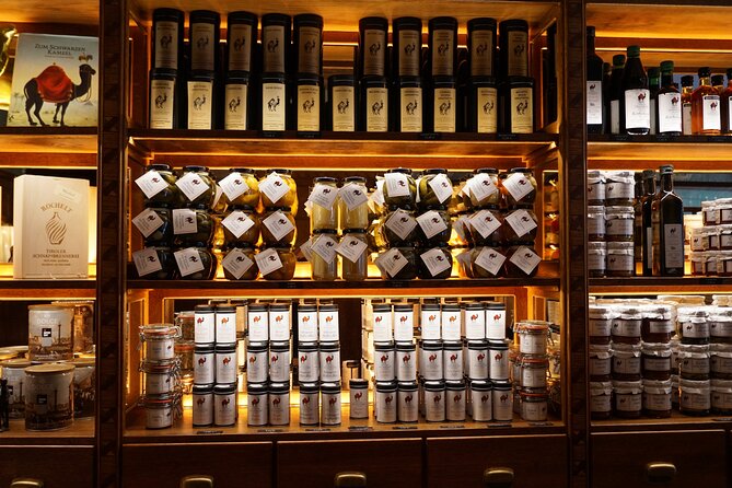 Vienna After Dark Tour: Food, Wine, Cocktails & Local Vibes - Taking in Viennese Cocktail Culture