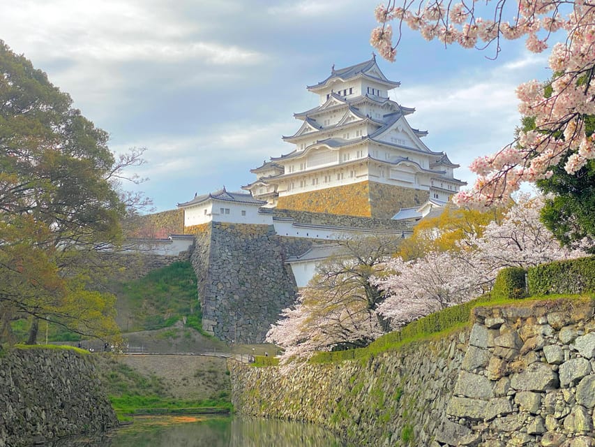 Walking Tour in Himeji : Castle, Garden and Indigo Dyeing - Indigo Dyeing Workshop