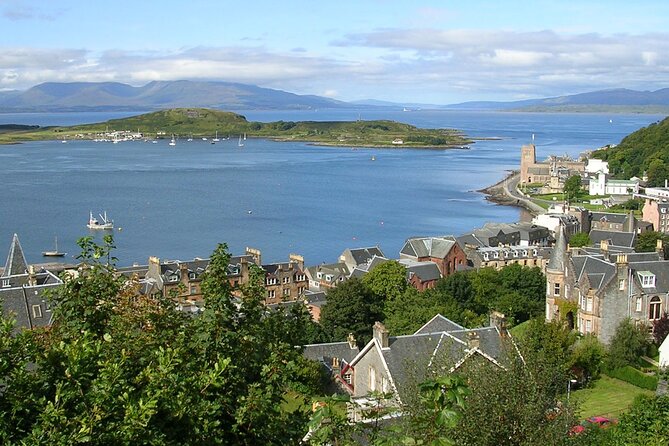 West Coast Lochs & Castles Tour (from Glasgow) - Accessibility and Participation