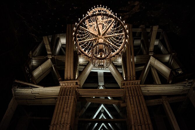 Wieliczka Salt Mine Guided Tour With Skip the Line Entrance Ticket - Navigating the Salt Mine
