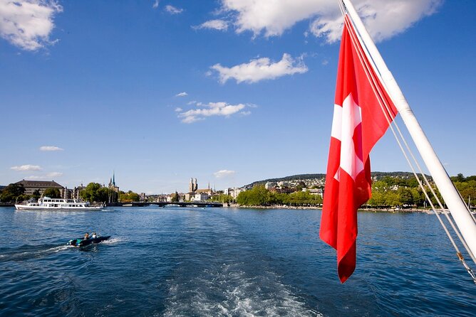Zurich Highlights Tour With Cruise and Lindt Home of Chocolate - Accessibility and Group Size