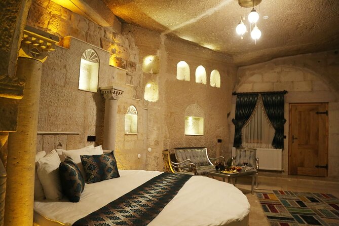 2 Day Cappadocia Tour From Istanbul With Optional BALLOON Flight - Cappadocia Landscape and Attractions
