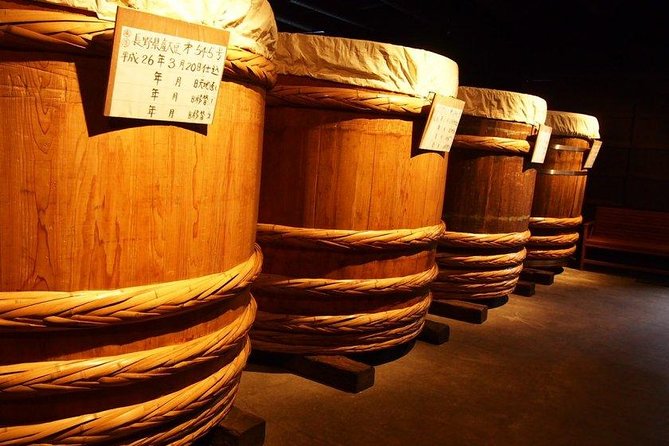 2-Day Snow Monkey Tour: Nagano to Takayama via Matsumoto - Day 1: Nagano and Matsumoto