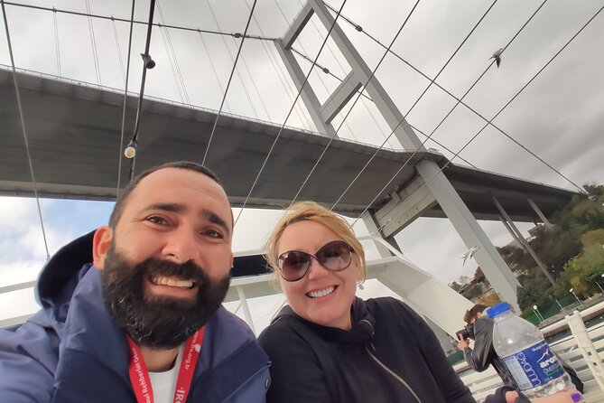 2-Hour Bosphorus Cruise in Istanbul With Guide - Tour Experience