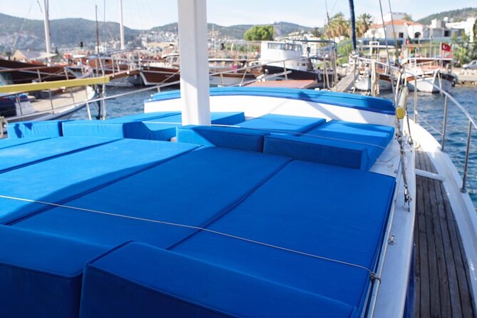 3-Hour Private Sunset Boat Tour With Dinner in Bodrum - Accessibility and Policies