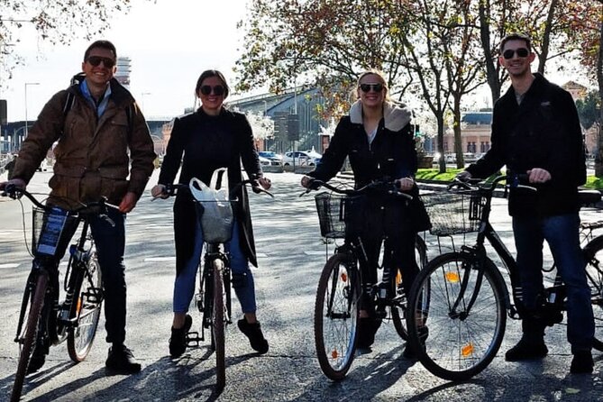 3-Hour Private Tour of Madrid by Bike - Booking and Cancellation Policies