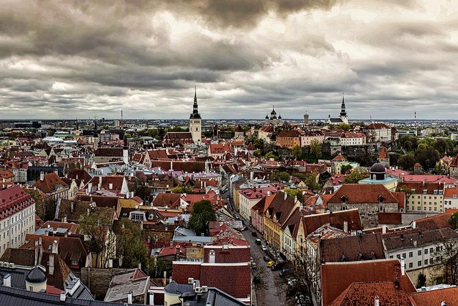 3-Hour Private Tour of Tallinn - Exploring Kadriorg and Pirita