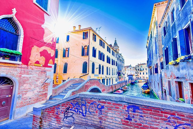 4-Hour Venice Guided Walking Tour With Doges Palace & St Marks Basilica - Logistics: Meeting Points and Tour Timing