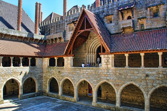 7 Days Private Tour in Portugal From Lisbon - Charming Medieval Towns: Obidos and Estoril