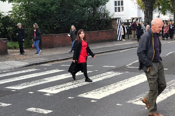 A Beatles London Taxi Tour and Sightseeing Experience - Accessibility and Comfort on the Tour