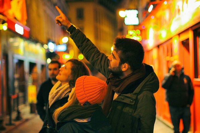 A Magical Evening in Paris With Locals: PRIVATE City Walking Tour - Capturing the Citys Enchanting Ambiance