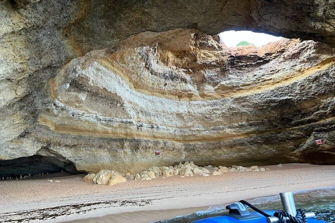 Boat Trip Along the Golden Coast and Benagil Caves - Guides and Tour Experiences