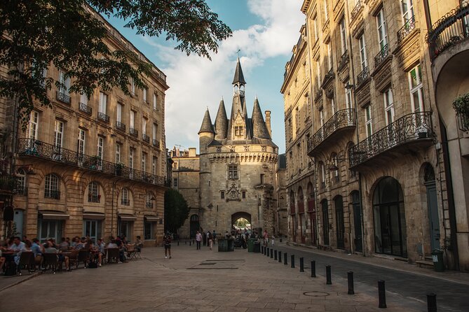 Bordeaux Old Town Food and Wine Tour - Exploring Bordeauxs Old Town Gastronomy