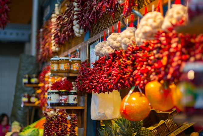Budapest: Private 4-Hour Walking Tour With a Local - Tour Logistics and Accessibility