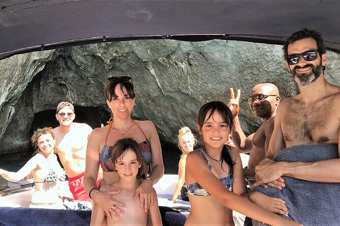 Capri Small-Group Boat Tour With Blue Grotto & Island Discovery - Discovering the Wonders of Capri