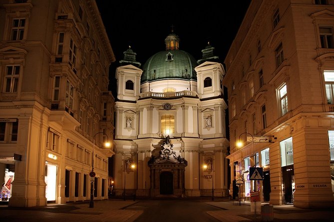 Christmas and New Year Concert at St. Peter's Church in Vienna - Navigating the Venue