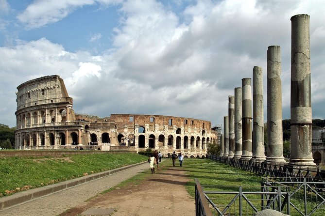 Colosseum With Arena, Forum, Palatine Hill Semi Private up to 14 - Highlights of the Tour