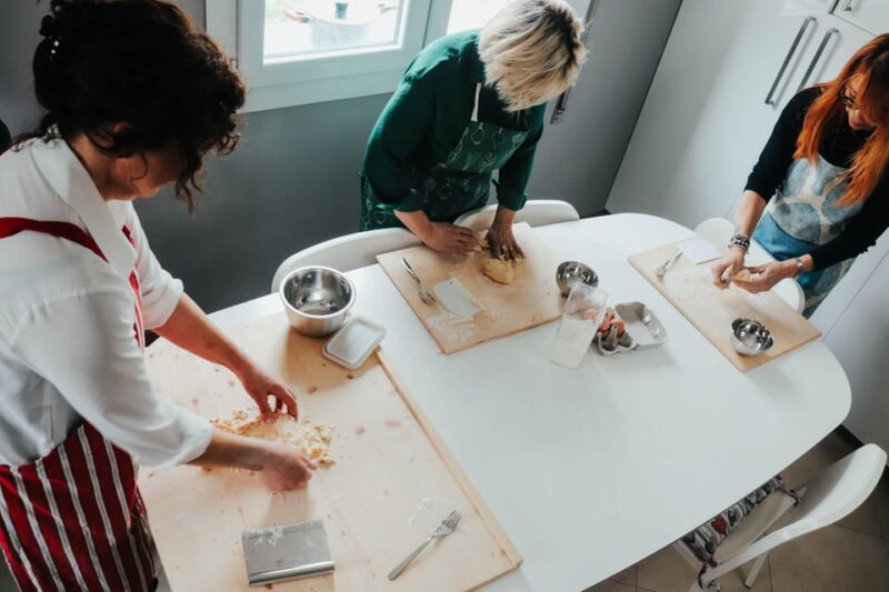 Cooking Class Venice: Mani in Pasta Learns Italian Cuisine - Learning From a Professional Culinary Expert