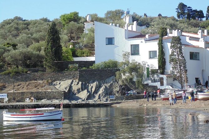 Dalí 2 Museums, Figueres and House of Portlligat Small Group From Girona - Reviews and Feedback