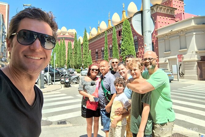 Dali Museum, Figueres & Cadaques Private Tour With Hotel Pick-Up - Salvador Dalis Life and Legacy