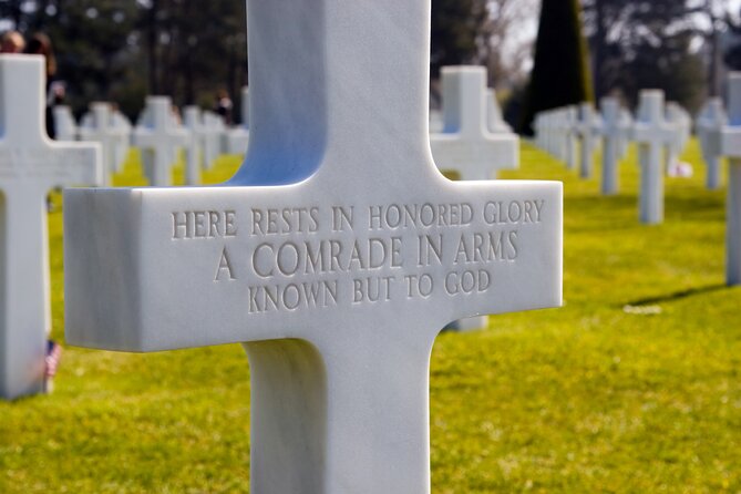 DDAY American Beaches and US Airborne Full Day Tour From Bayeux - Discovering St Mere Eglise