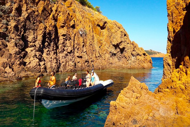 Departure From Fréjus: Estérel, Calanques, and Red Rocks - Group Size and Meeting Details