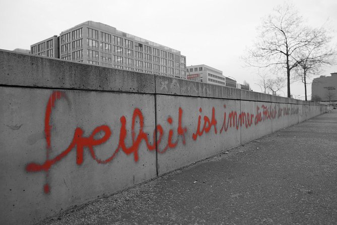East Berlin: City of Shadows Walking Tour - Exploring East Berlins Architecture
