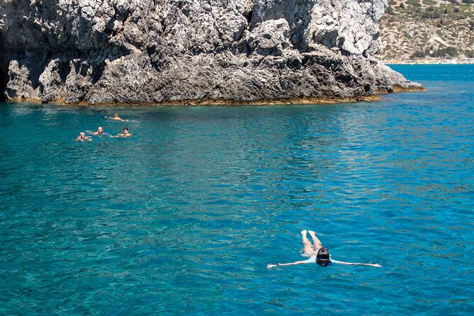 East Coast Bay to Bay Full-Day Boat Trip With Transfers - Booking and Cancellation Policy