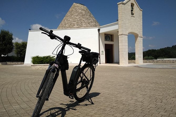 Ebike Tours: the Villages of Valle D'itria and Tasting of Typical Products - The E-Bikes and Tour Experience