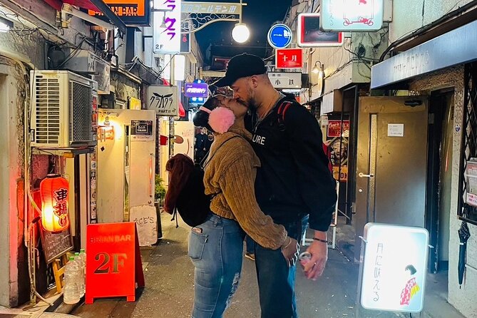 Enjoy-All-Shinjuku《Red Light District Walking》With DEEPEST Info! - Accessibility and Participation Details