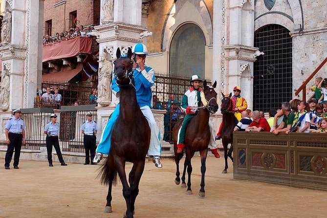 Exclusive Private Tour to Siena and San Gimignano - Customer Reviews and Ratings