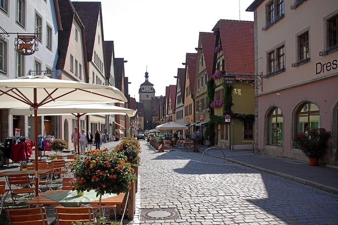Frankfurt Super Saver: Neuschwanstein Castle and Rothenburg Day Trip - Tour Requirements