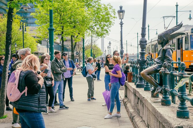 Free Walking Tour in Budapest to the Shoes Memorial - Highlights of the Tour