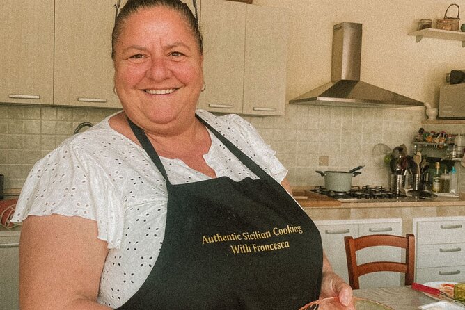Fresh Pasta and Tiramisù Class in Palermo - Instructor and Hospitality