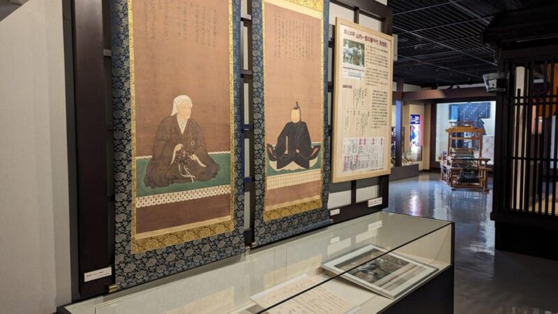 From Takayama: Gujo Hachiman -History, Traditions and Crafts - Hands-on Workshop for Replica Food Crafting