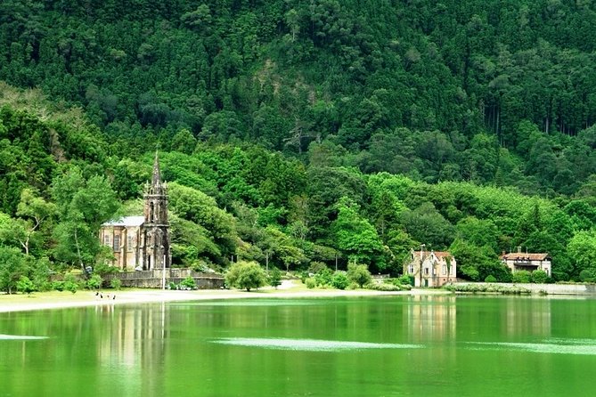 Full Day Guided Tour to Furnas With Lunch Included - Discovering Pico Do Ferro