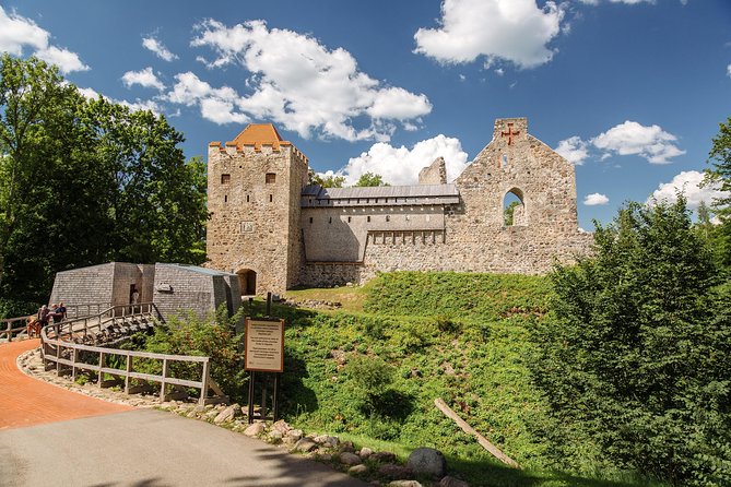 Full-Day Private Trip to Cesis, Sigulda and Turaida From Riga - Knowledgeable Driver-Guide and Local Insights