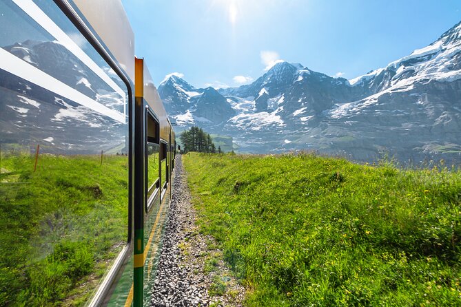 Grindelwald - Kleine Scheidegg - Lauterbrunnen Small Group Tour - Highlights and Memorable Moments