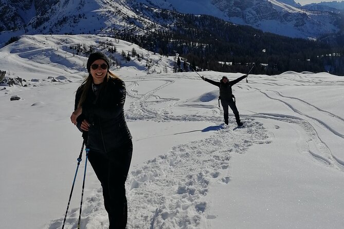 Guided Snowshoeing Day to Discover the Dolomites - The Role of Your Expert Guide in Enhancing the Experience