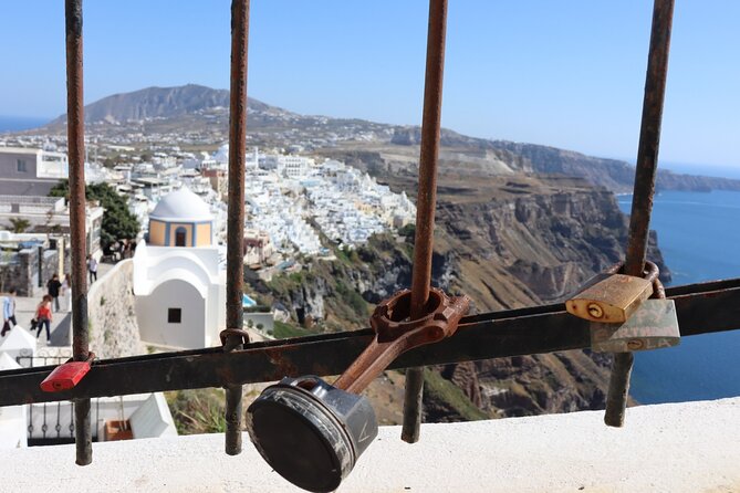 Guided Walking Tour in Santorini - Learning About Santorinis Volcanic Geology
