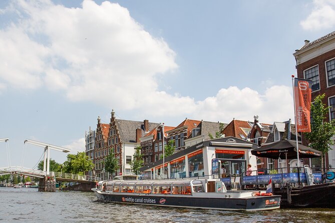 Haarlem: 50 Minutes Boat Cruise - Critiques and Mixed Experiences