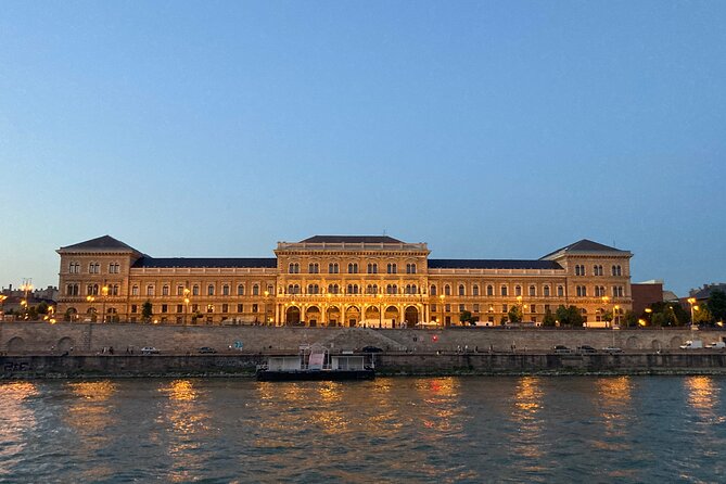 Half Day Budapest City Tour by Car / Minivan - Key Landmarks: Hungarian Parliament Building