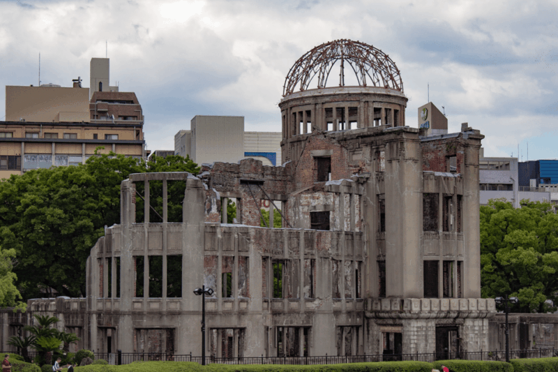 Hiroshima & Miyajima Tour With English/Spanish Speaker Guide - Navigating the Tour With an English/Spanish Speaking Guide