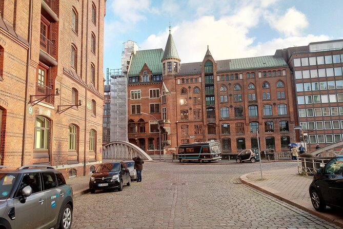 Historic Free Tour of Hamburg Old Warehouse District - Tour Features