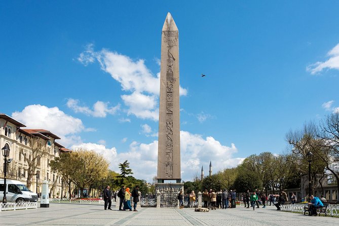 Istanbul City Tour and Bosphorus Sightseeing Cruise With Lunch - Exploring the Hagia Sophia Museum